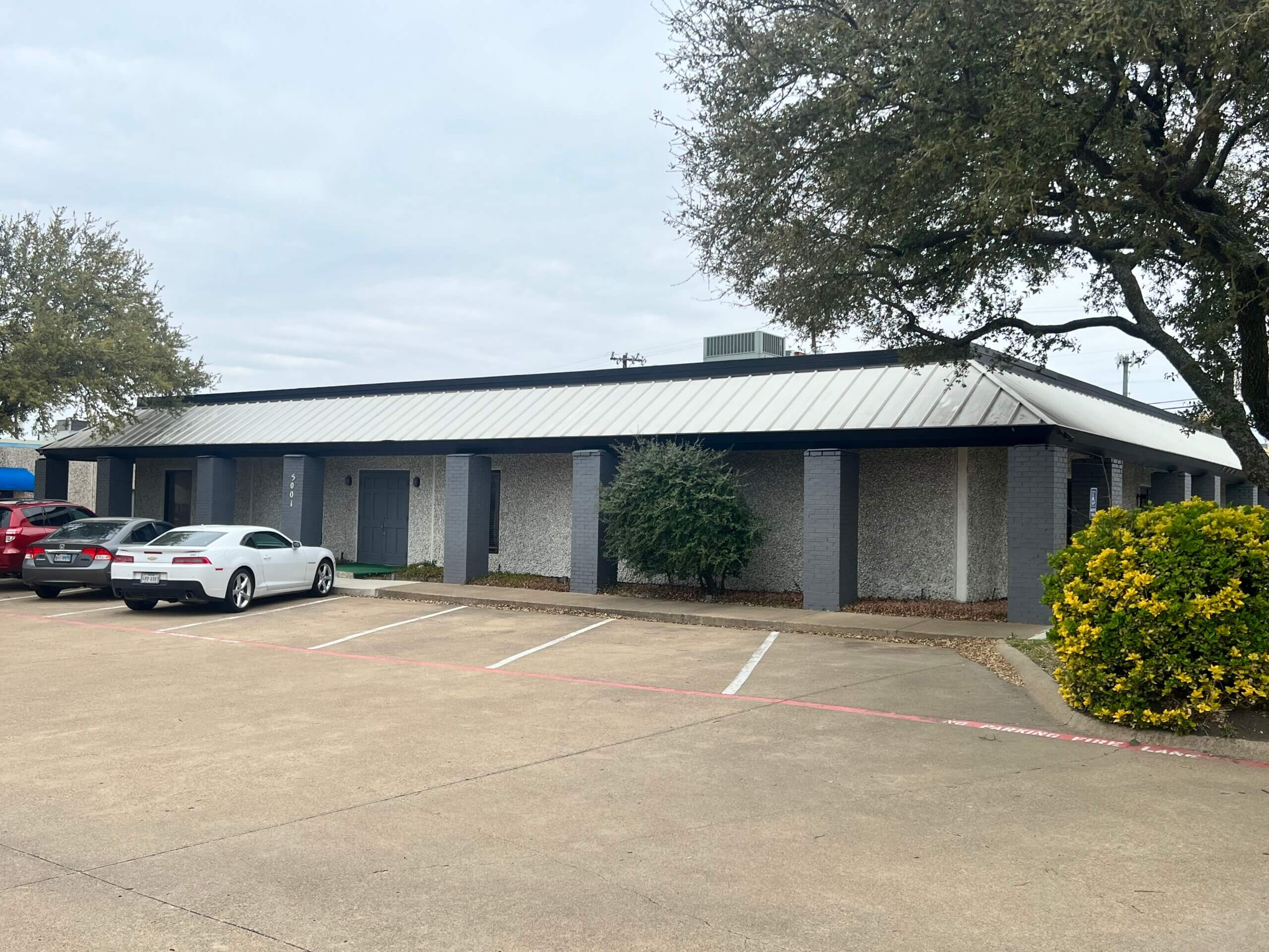 Professional Office Building - Ridge Pointe Commercial Real Estate